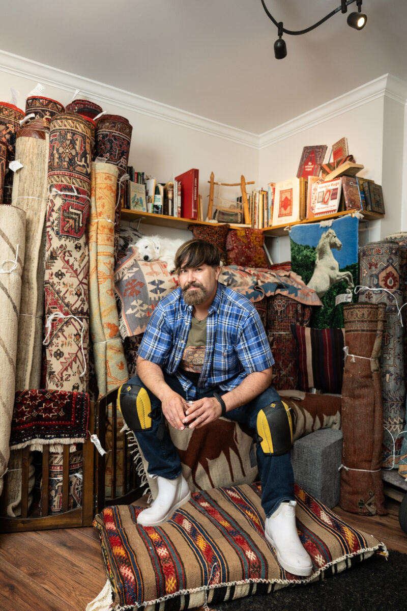 Master Weaver Keeps Centuries-Old Tradition Alive – Middleburg Life